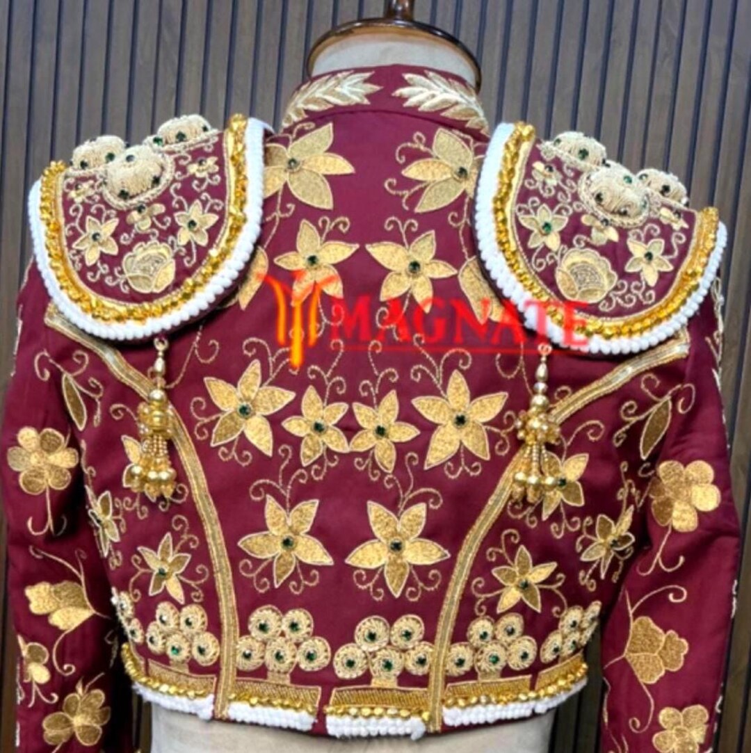 Men Customize Red 3PC Matador Suit Gold Embroidered Spanish Bull ...