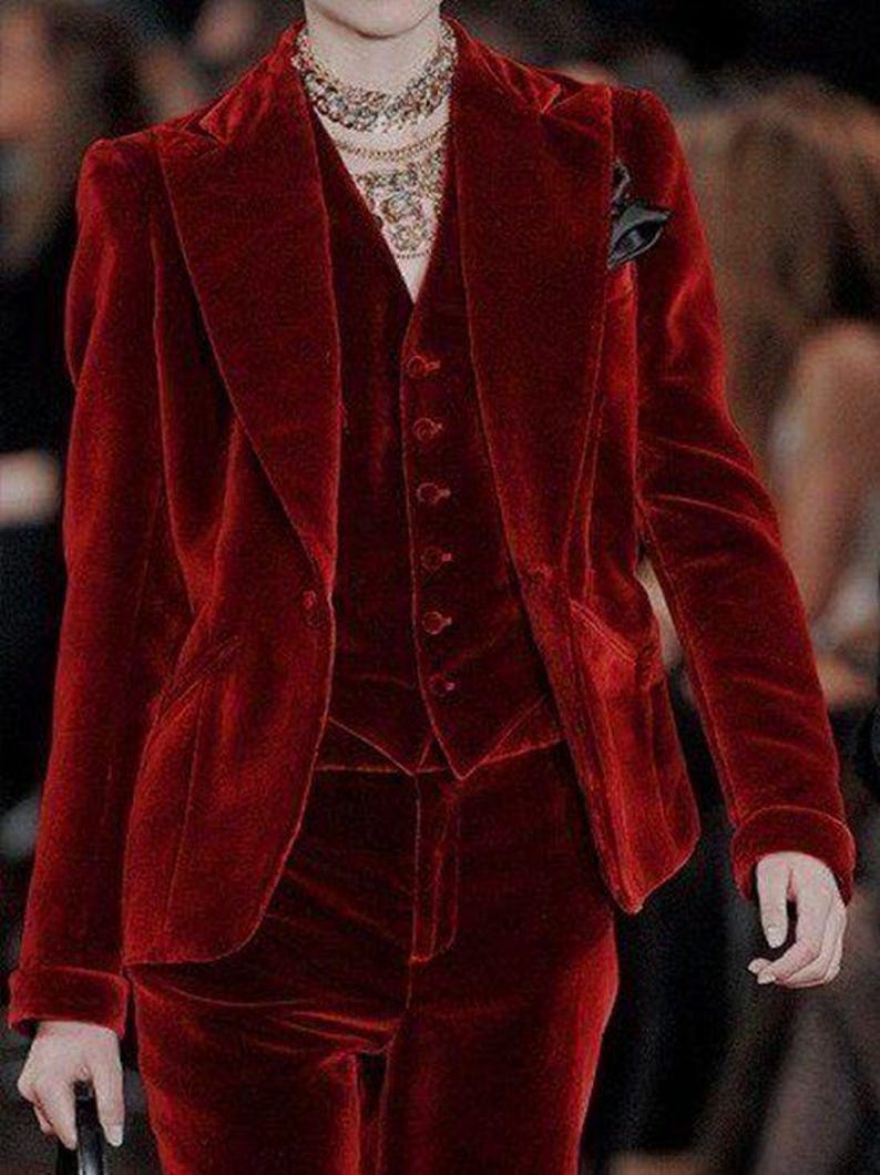 Women's Red Velvet Women's 3pc Suit: Custom 3-piece Wedding Outfit ...