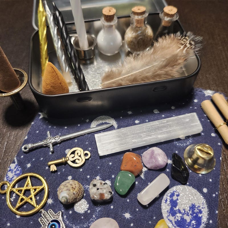 Mini Travel Altar Pagan - Etsy