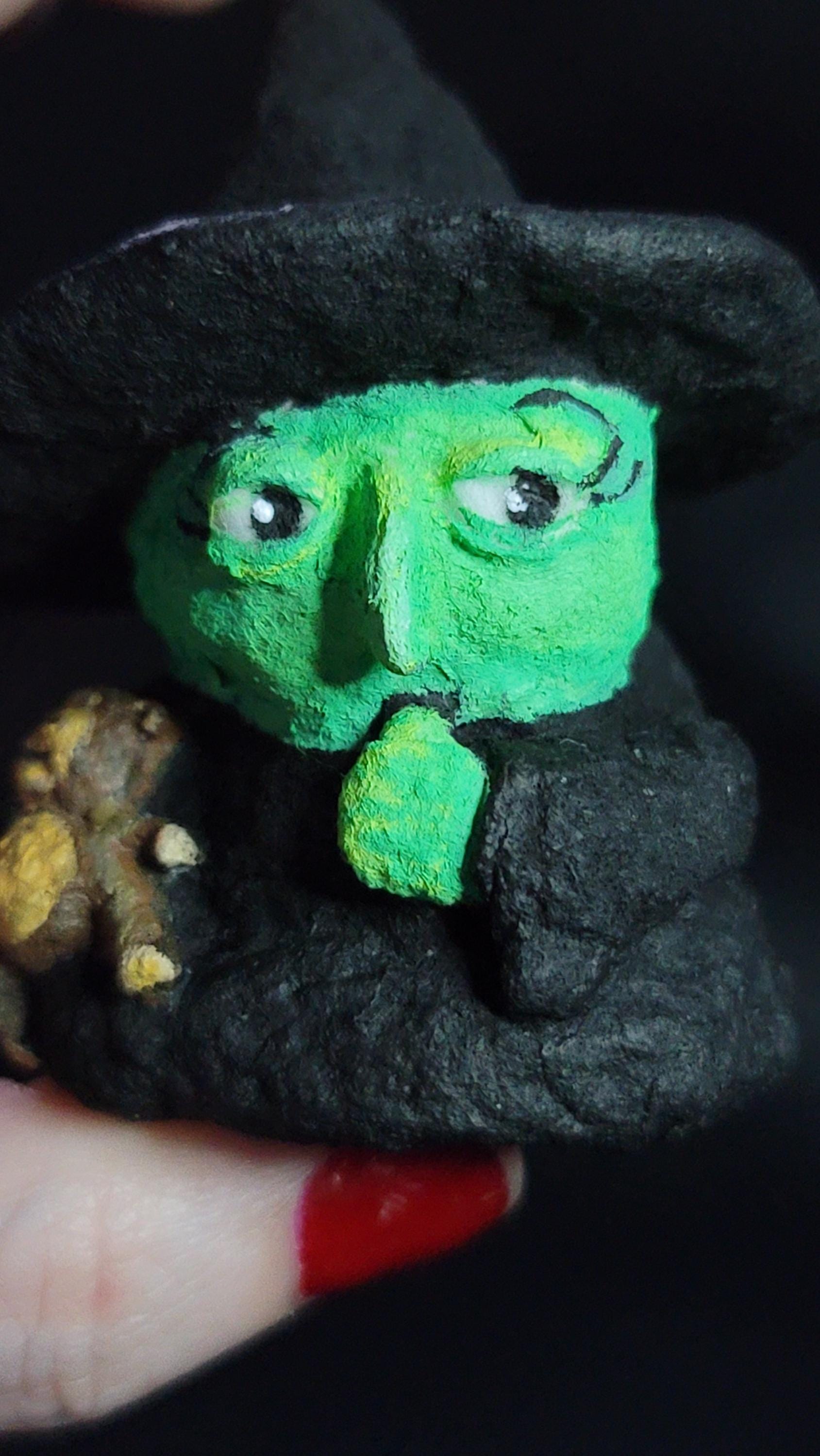 Baby Baddies: Elphaba - Mini Halloween Sculpture - Palm-size Baby Green ...