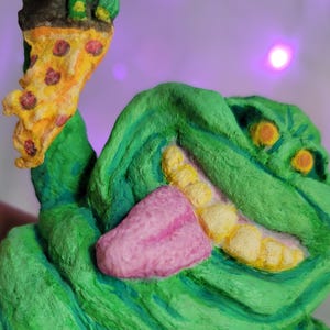 Slimer Want Pizza - Ghostbusters Mini Sculpture of Slimer With ...