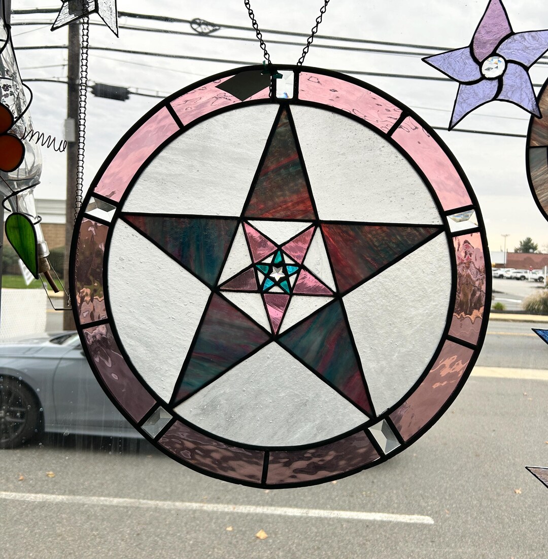 Large Pink Star in Circle - Etsy