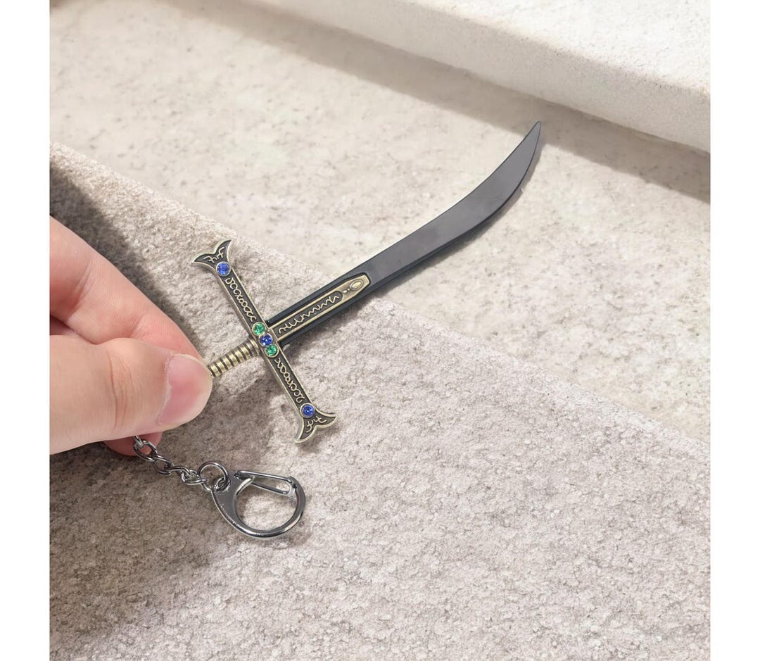 Dracule Mihawk Keychain, Yoru Weapon Model Key Chain, Once Piece ...