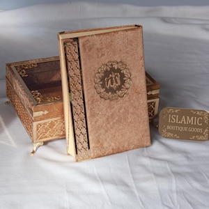 Personalized Quran Set With Mirrored Plexiglass Chest Velvet Eid ...