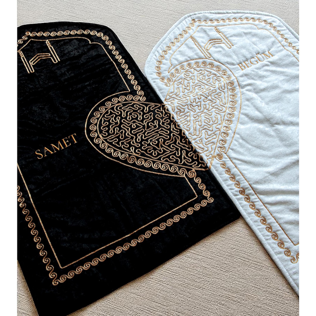 Personalized Couple Prayer Mat Set 2 Heart Shaped Prayer Rugs Gift Eid ...