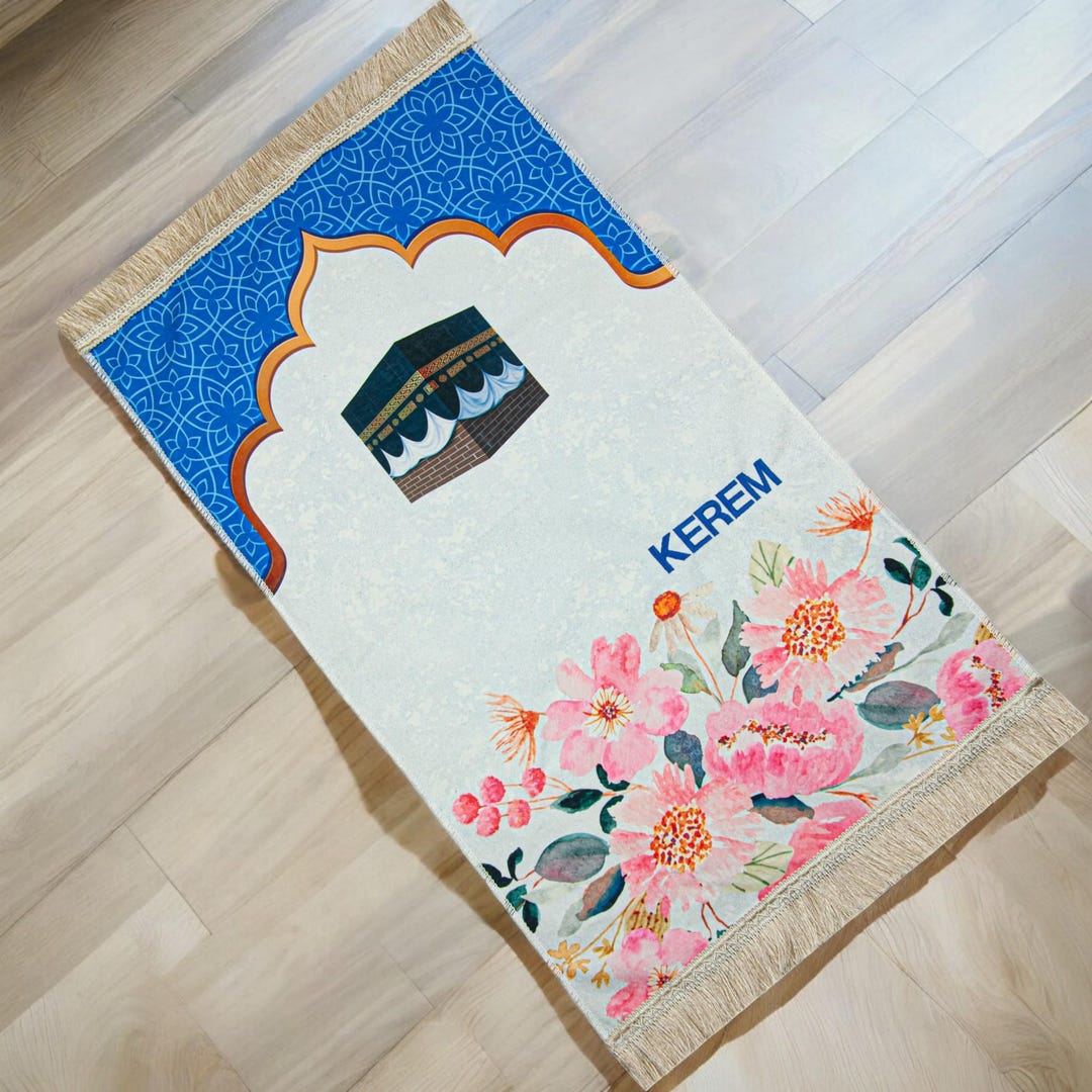 Personalized Embroidered Kaaba Patterned Prayer Rug for Kids Set With ...