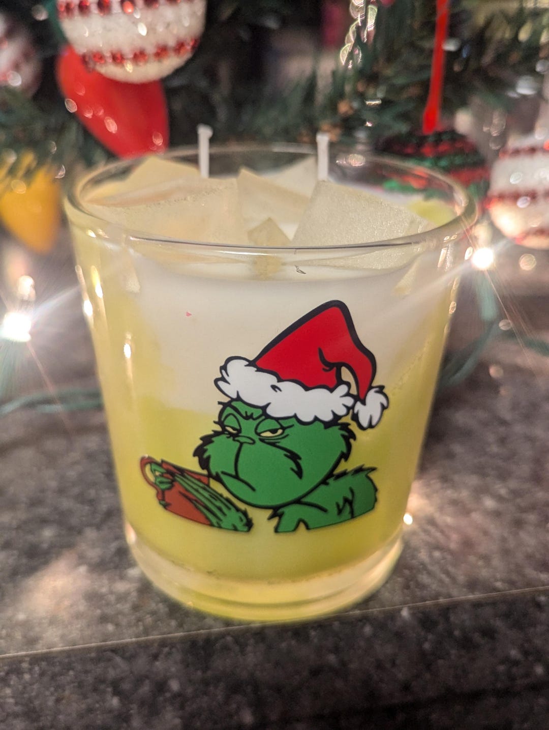 14 Oz Grinch Christmas Candle How the Grinch Stole Christmas Brewed ...