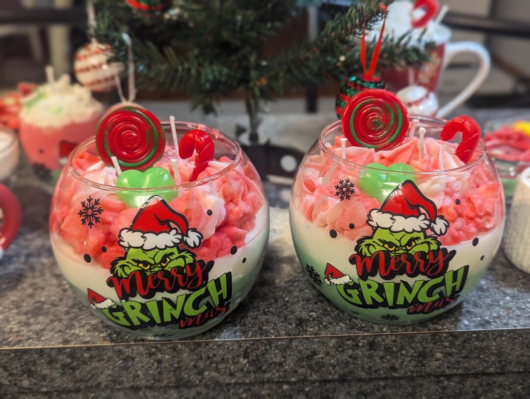 23oz Grinch Christmas Tree Candle| How the Grinch Stole Christmas ...