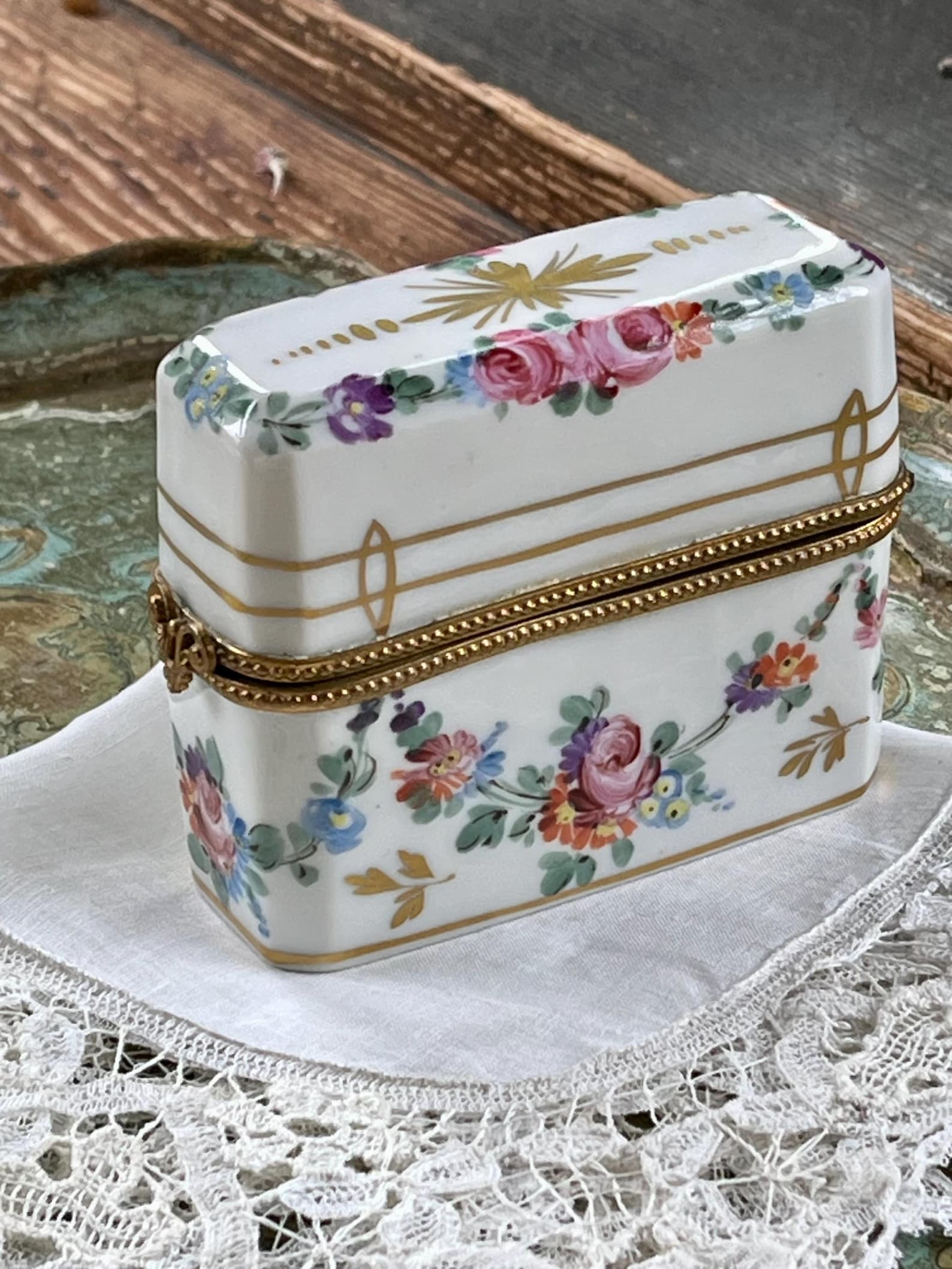 Limoges Porcelain Trinket Box With Hand Painted Floral Motifs and Gilt ...
