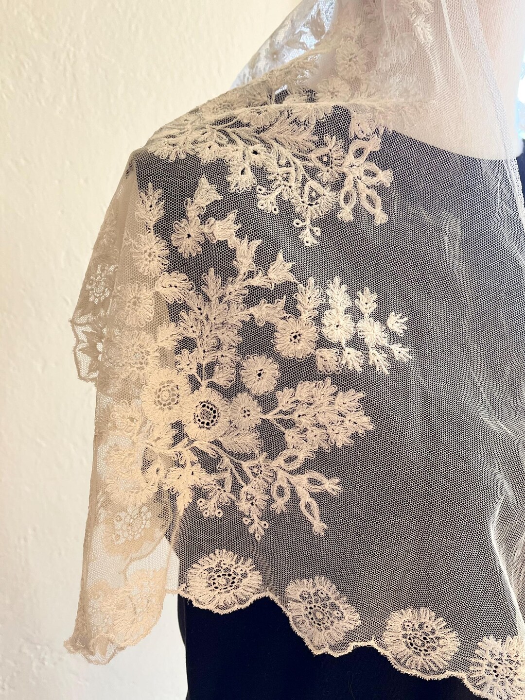 Antique Needle Run Lace Collar Embroidered on Cotton Tulle - Etsy
