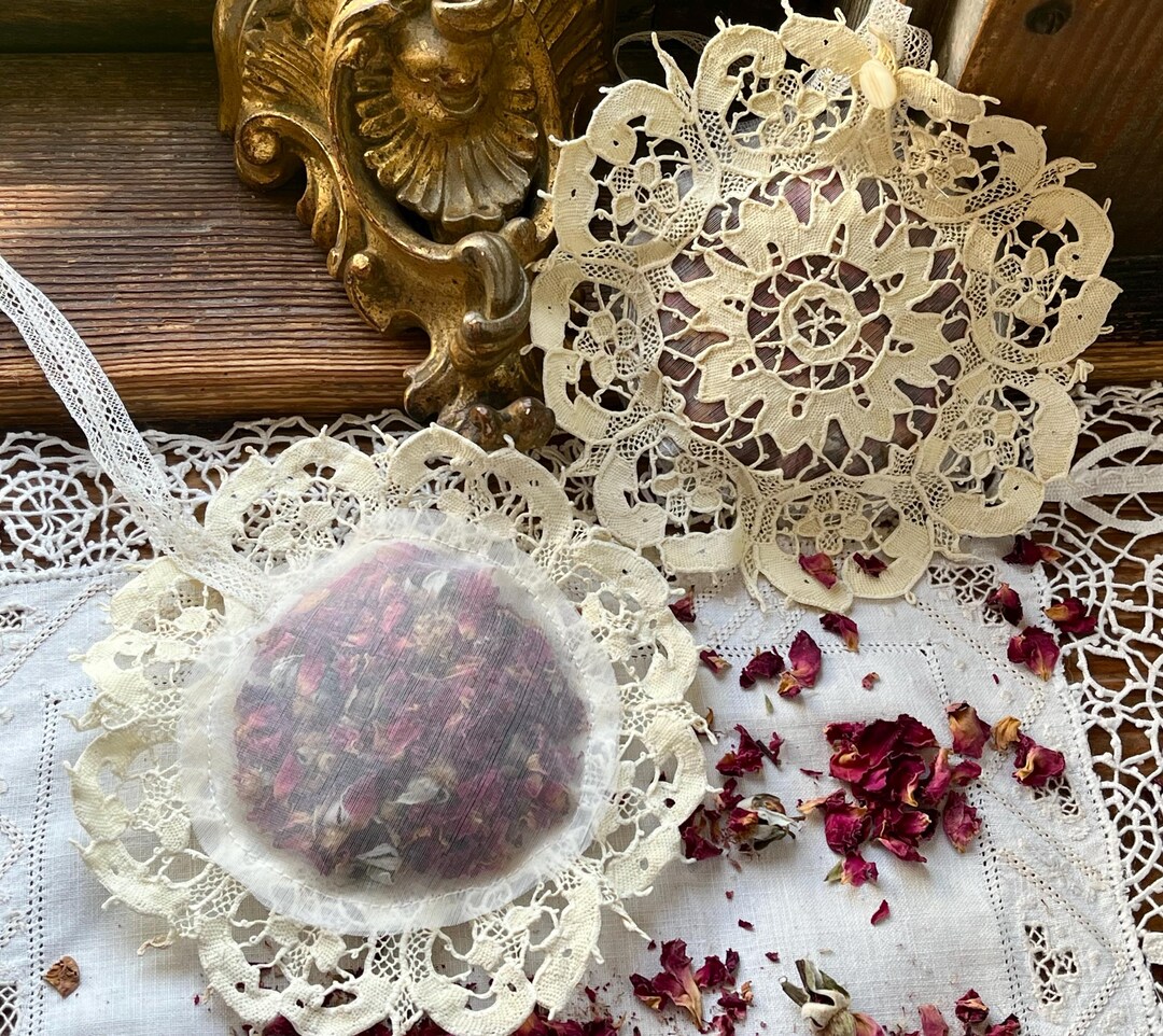 Rose Petal Sachet in Antique Needlelace and Silk Organza With Tape Lace ...