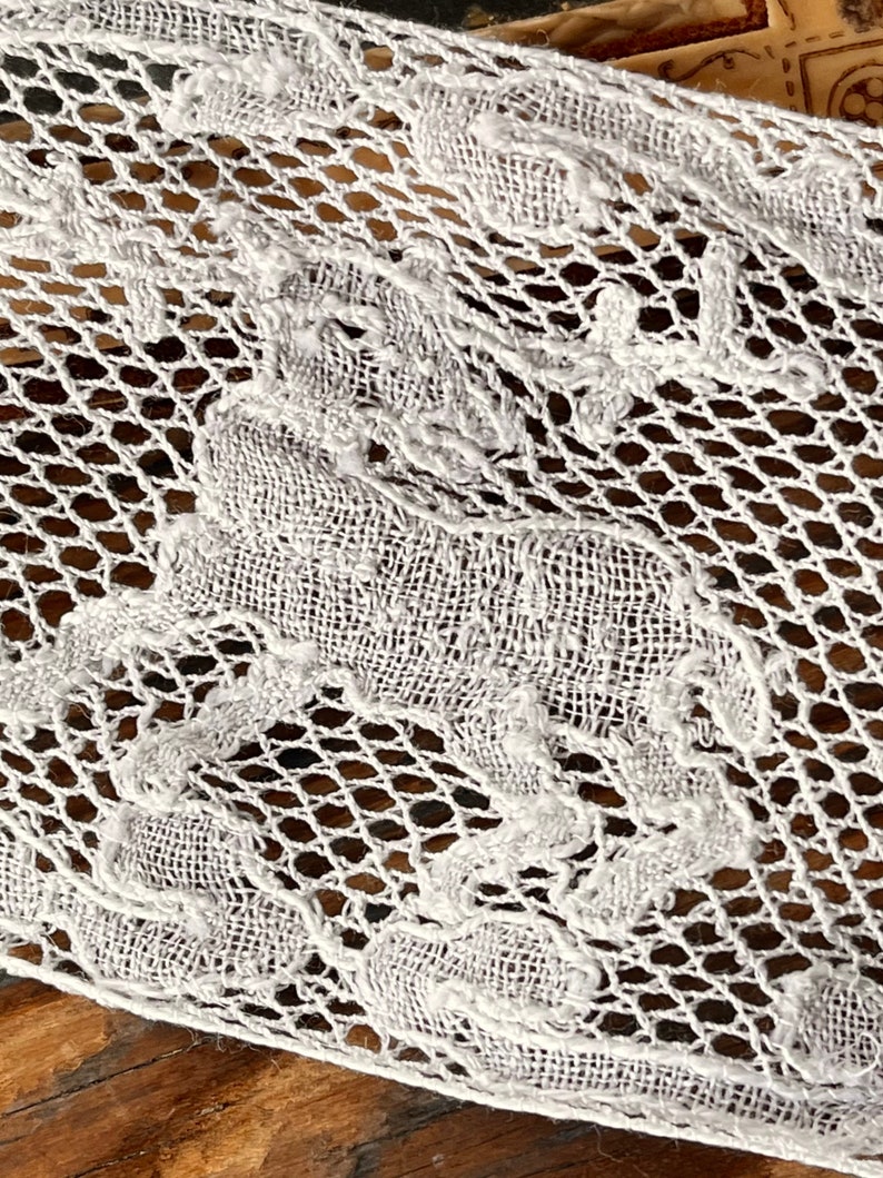Flemish Lace Trim With Caribou and Scroll Motifs in Cotton - Etsy