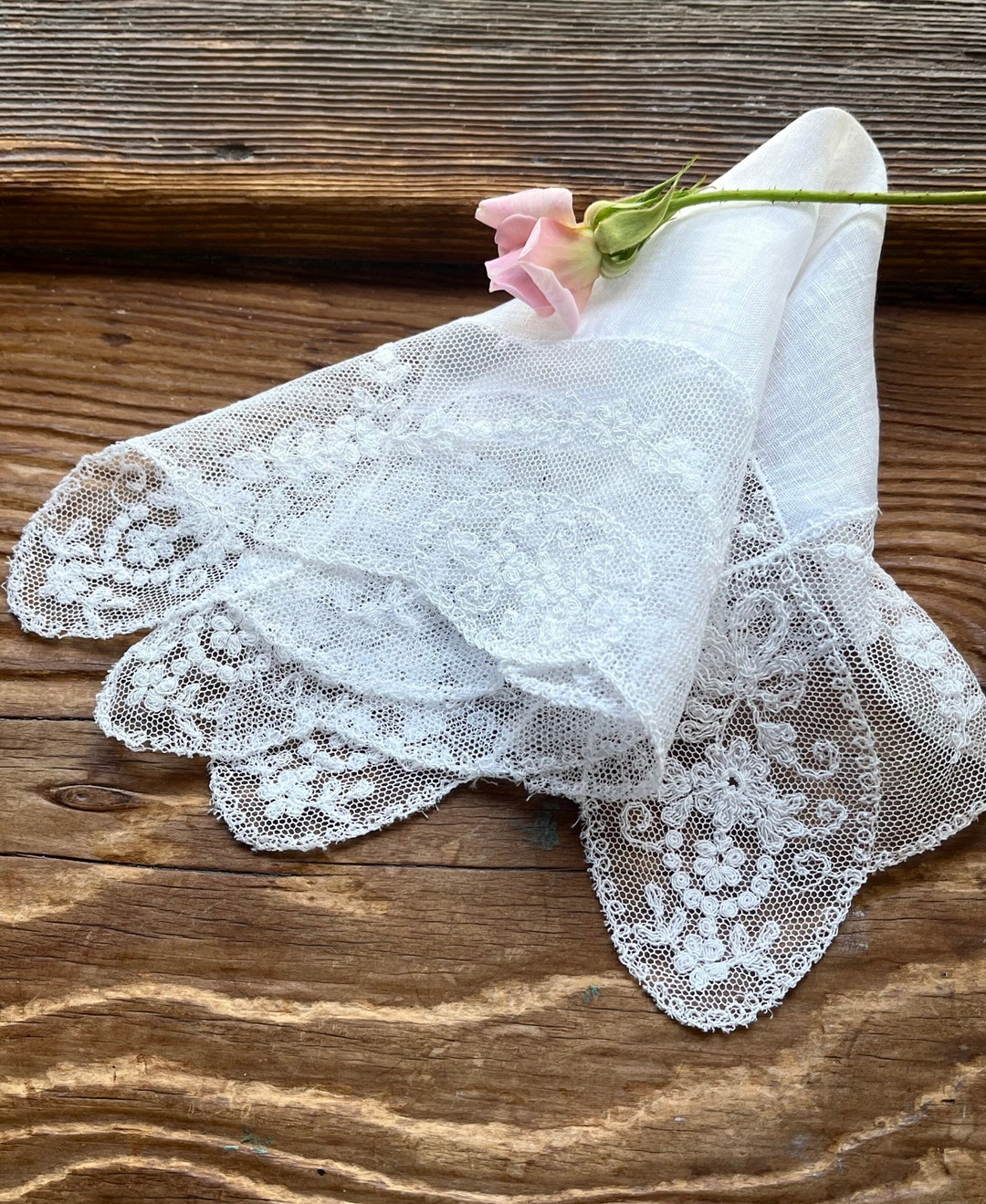 Antique Linen Handkerchief Trimmed With Needle Run Lace in Soft White ...