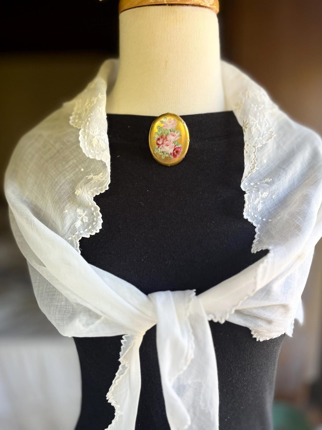 Antique Fichu Scarf With Hand Embroidery in Cotton Lawn C. 1835 - Etsy