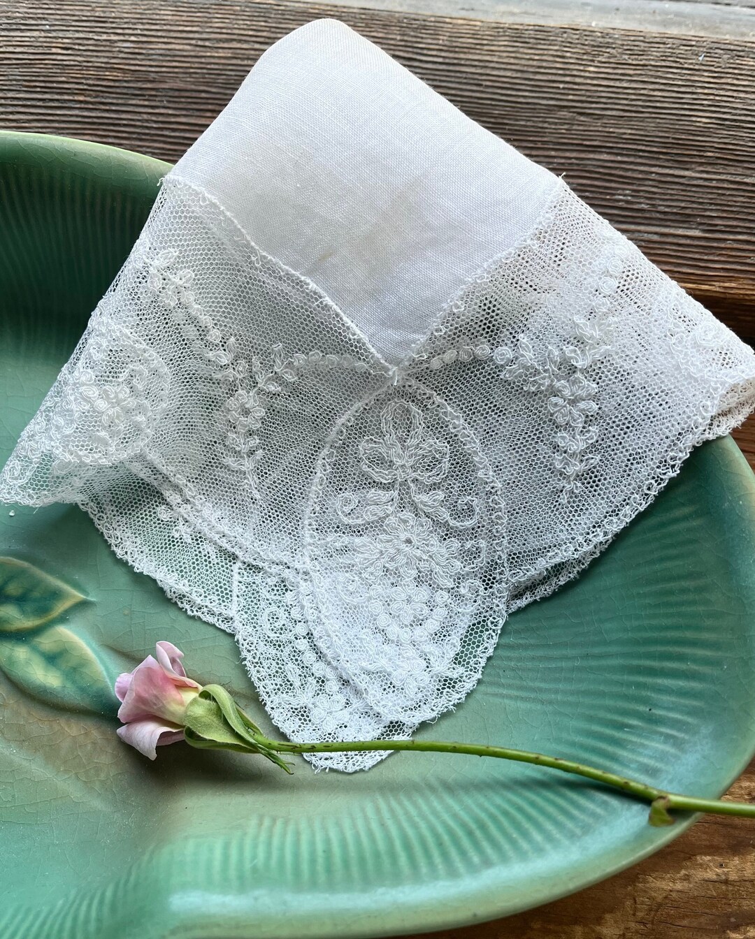 Antique Linen Handkerchief Trimmed With Needle Run Lace in Soft White ...