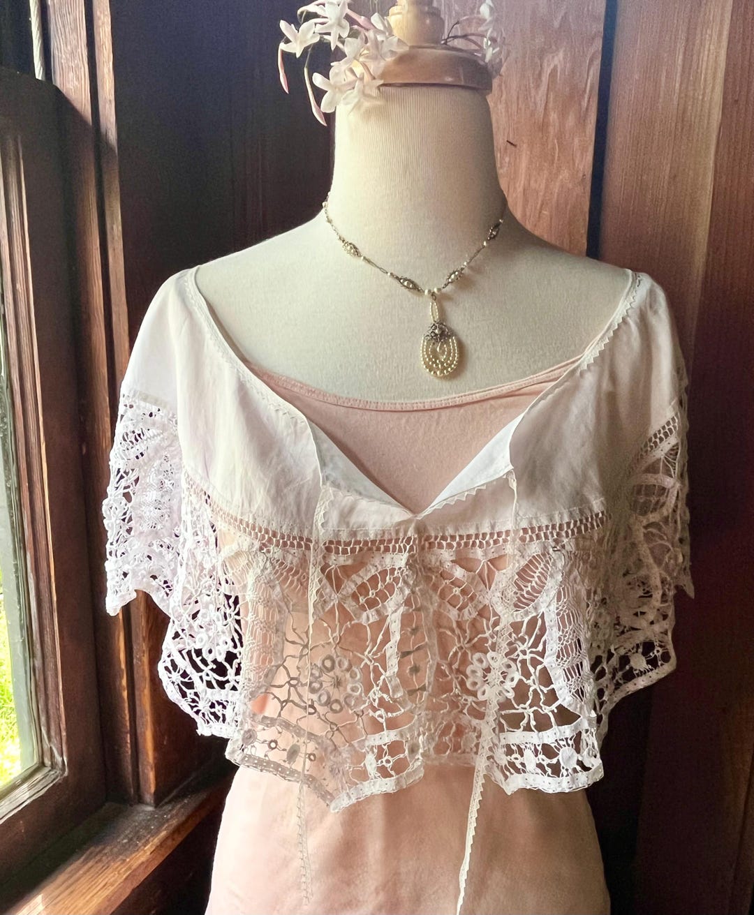 Battenburg Lace Capelet Repurposed Antique Linen in White - Etsy