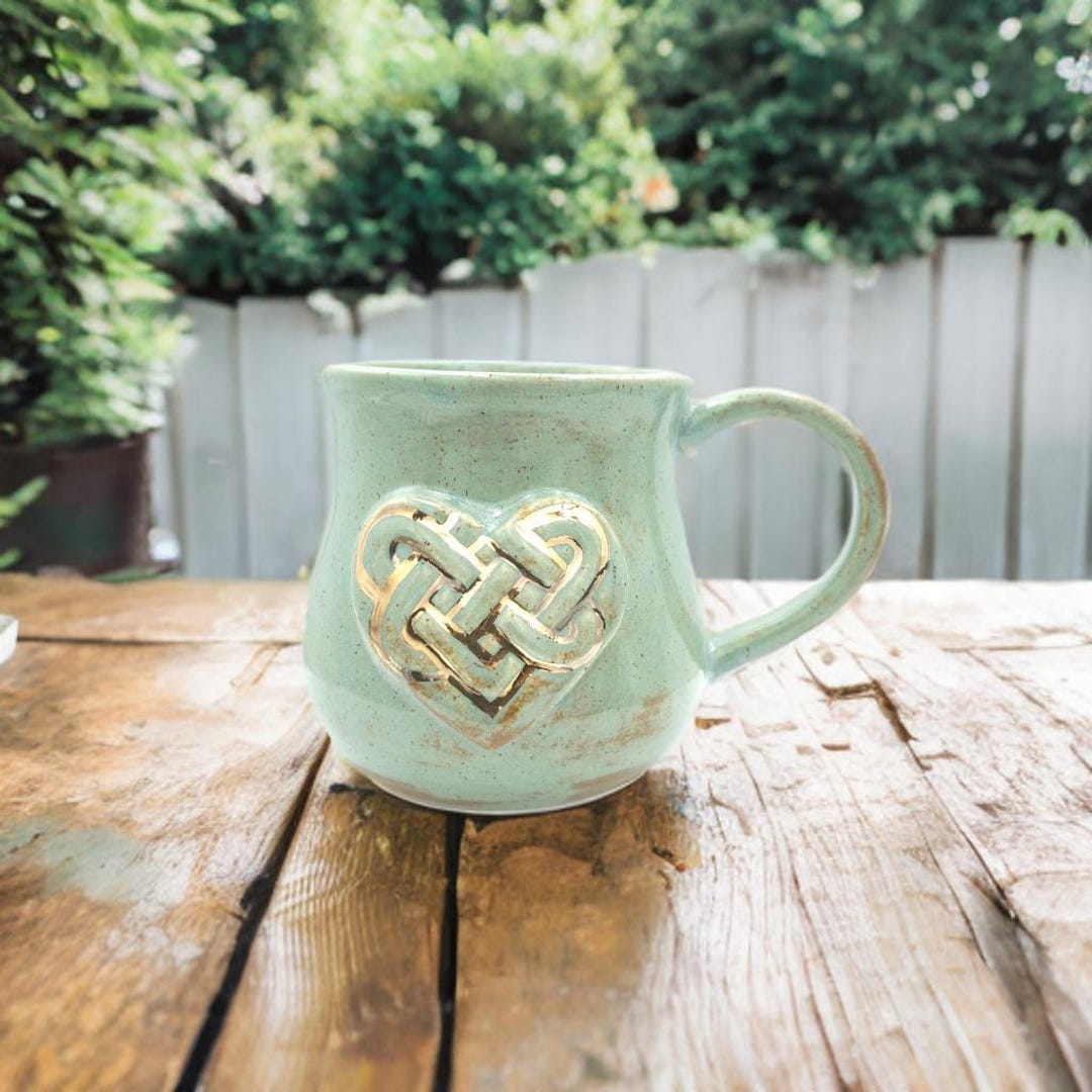 Handmade Green Celtic Love Knot Mug, 24K Gold Luster - Etsy
