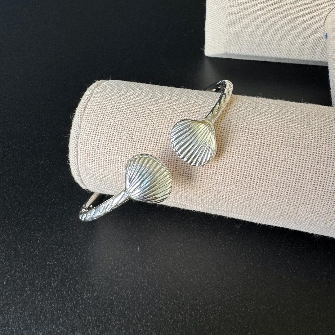 Scallop Shell .925 Sterling Silver Elegant West Indian Bangle Bracelet ...