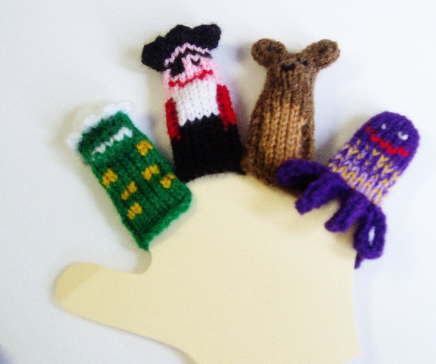 Wiggly Friends Finger Puppet Set includes 4 Friends | Etsy
