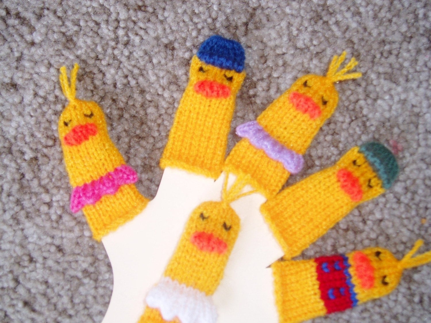 Little Ducks Finger Puppet Set. (includes Six Duck Finger Puppets - One ...