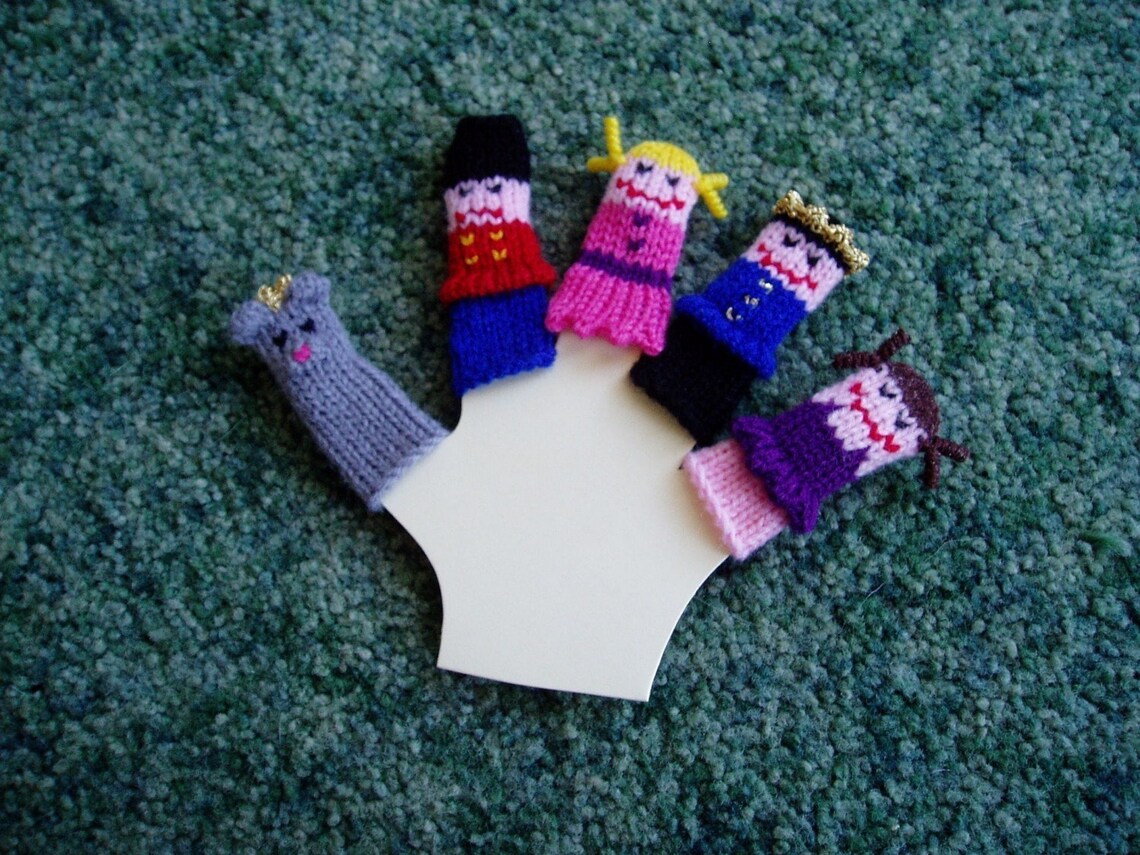 Nutcracker Finger Puppet Set (includes Mouse King, Nutcracker, Clara ...