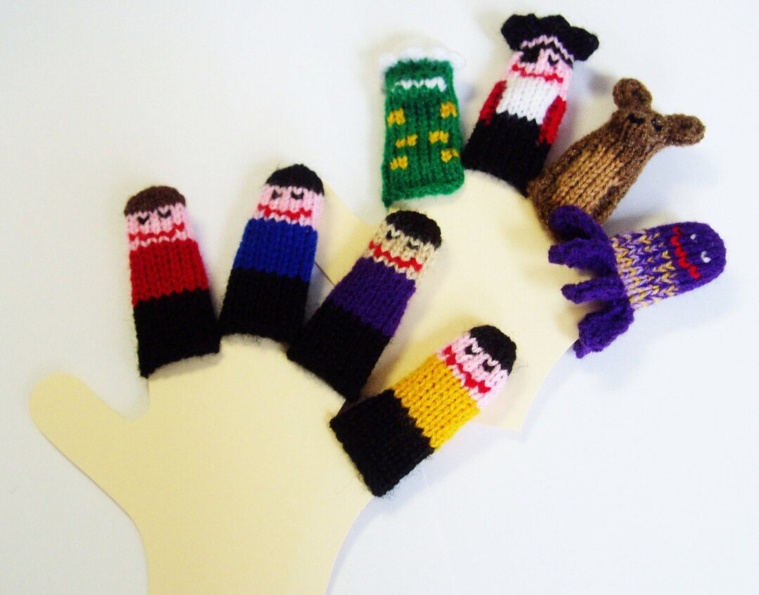 Wiggly Friends Finger Puppet Set (includes 4 Friends, Dinosaur, Pirate ...