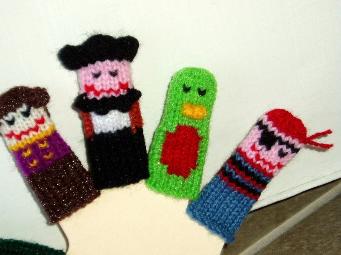 Pirate Fun Finger Puppets includes 2 Pirates Crocodile - Etsy