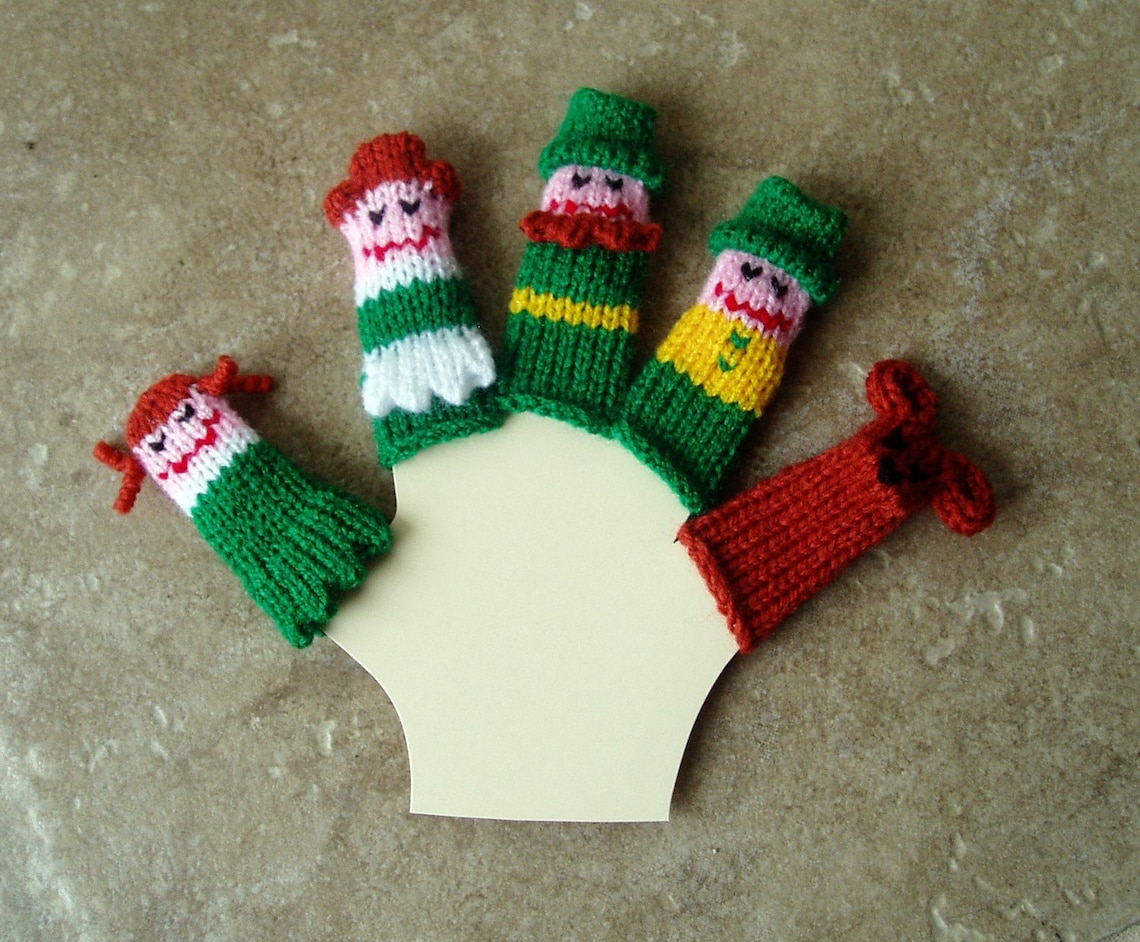 Leprechaun/irish Family Finger Puppet Set. includes Dad Mom - Etsy