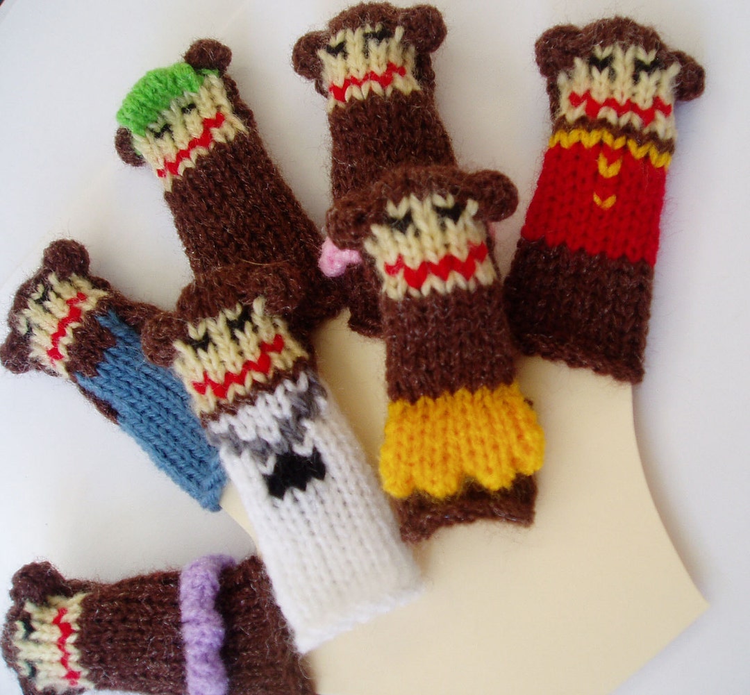 Deluxe Little Monkeys Finger Puppet Set (includes the Five Little ...