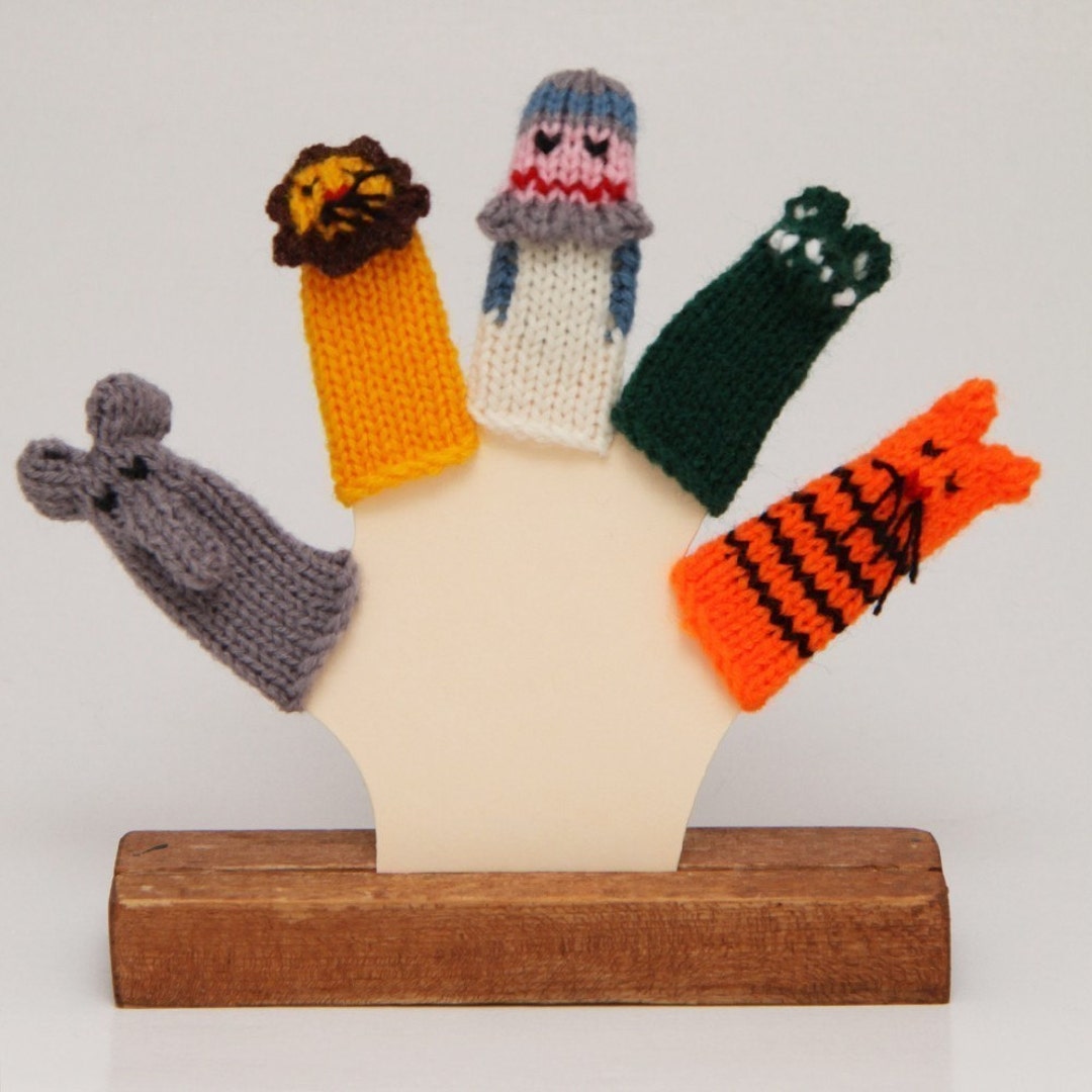 Noah and the Animals Finger Puppet Set (includes Noah, Elephant, Lion ...