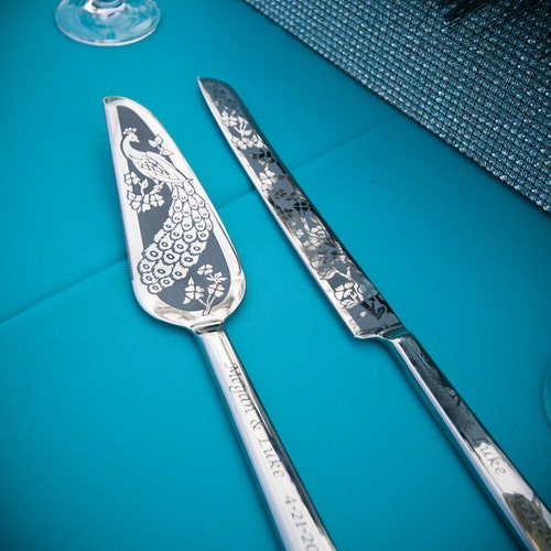 Peacock Wedding Cake Server and Knife Personalized Table - Etsy Peacock Wedding Cake Server and Knife Personalized Table - Etsy
