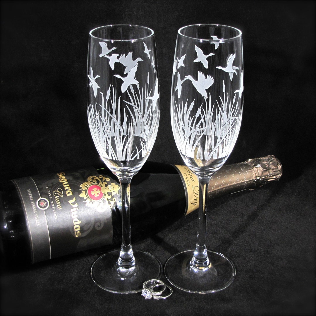 2 Rustic Outdoor Wedding Champagne Flutes, Personalized Bespoke Gift ...