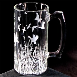 Groomsmen Beer Mug Etched Glass, Flying Duck Migration, Present for Man ...