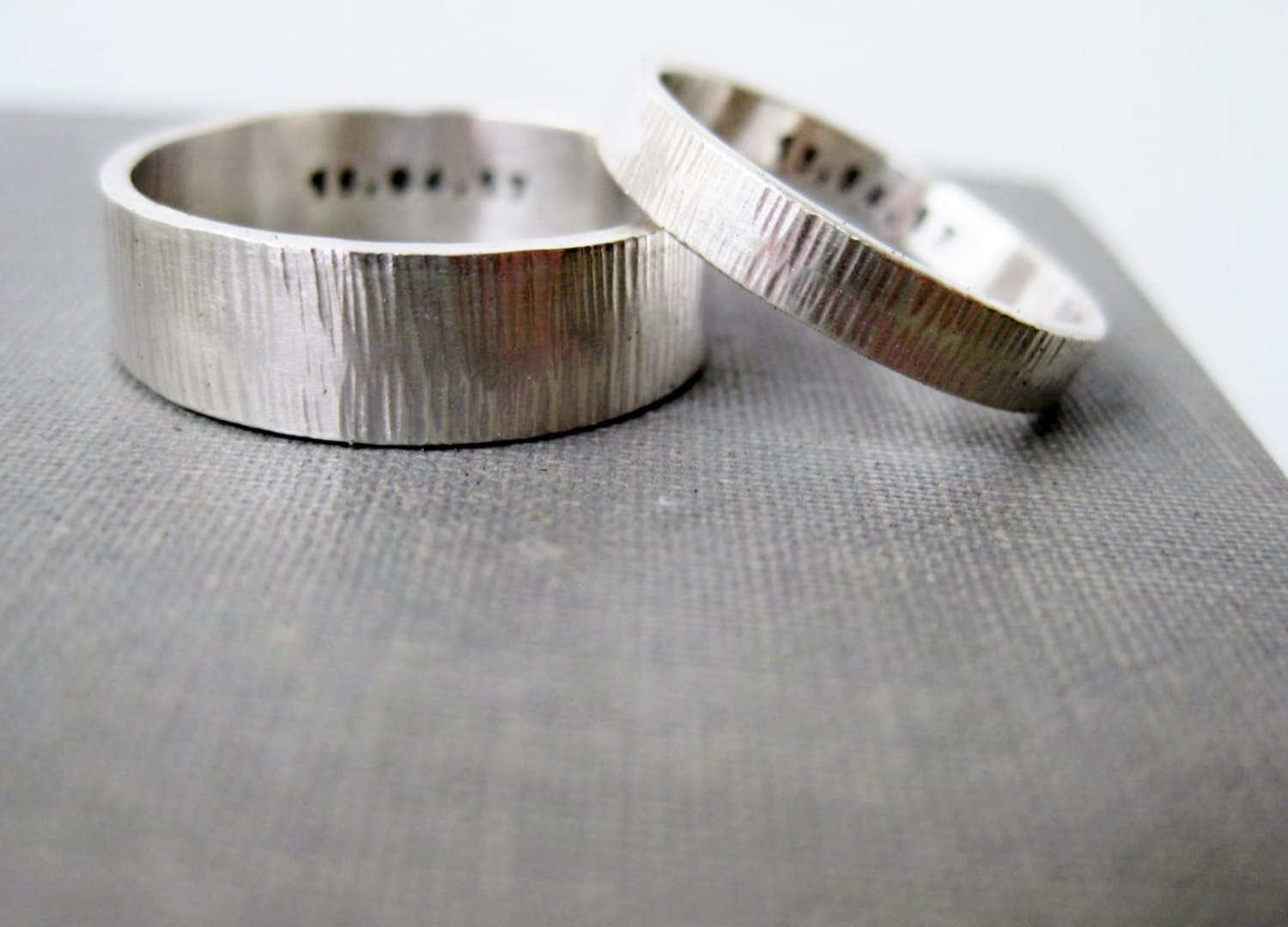 Personalized Couple Rings 3mm and 6mm His N' Hers - Etsy Canada