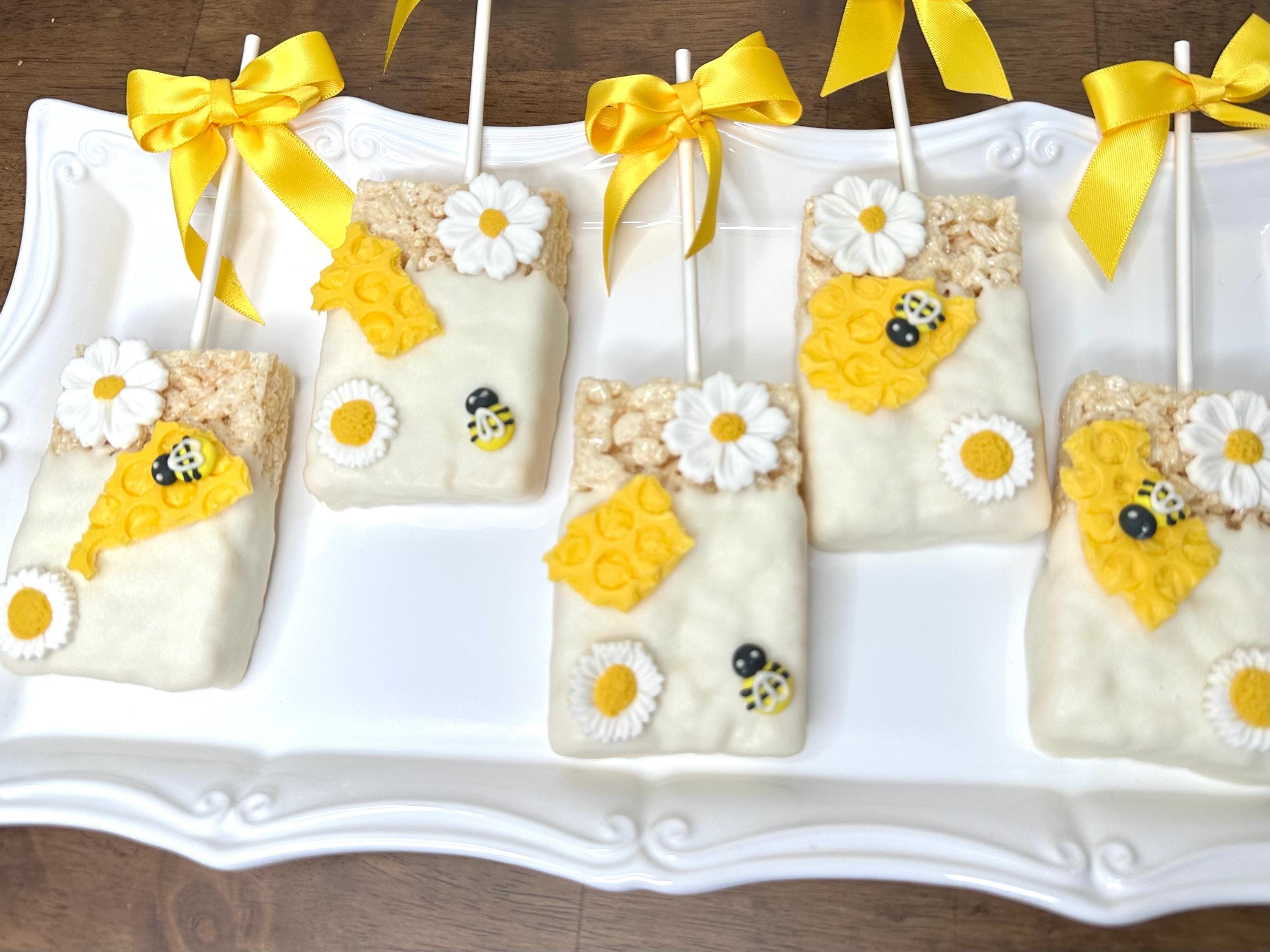 Winnie the Pooh Honey Bee Rice Crispy Treats| Honey Bee Rice Crispy ...