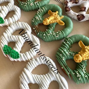 12jungle Safari Theme Chocolate Covered Pretzels Jungle Birthday Jungle ...