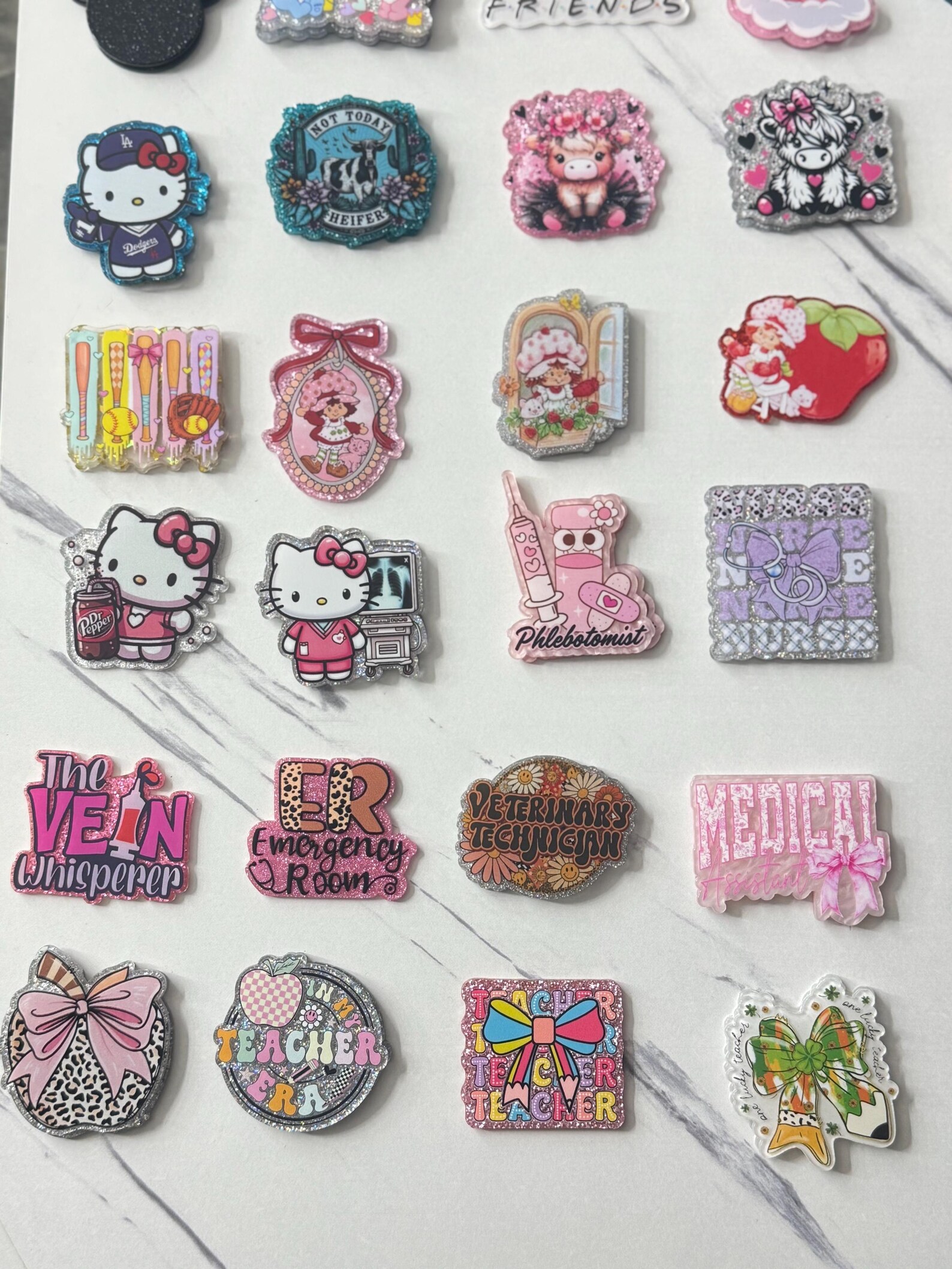 Beaded Badge Reel: Custom Acrylic Design - Etsy
