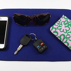 Wool Felt Valet Mat EDC Landing Pad Table Protector, Smartphone, Cell ...