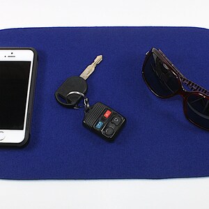 Wool Felt Valet Mat EDC Landing Pad Table Protector, Smartphone, Cell ...