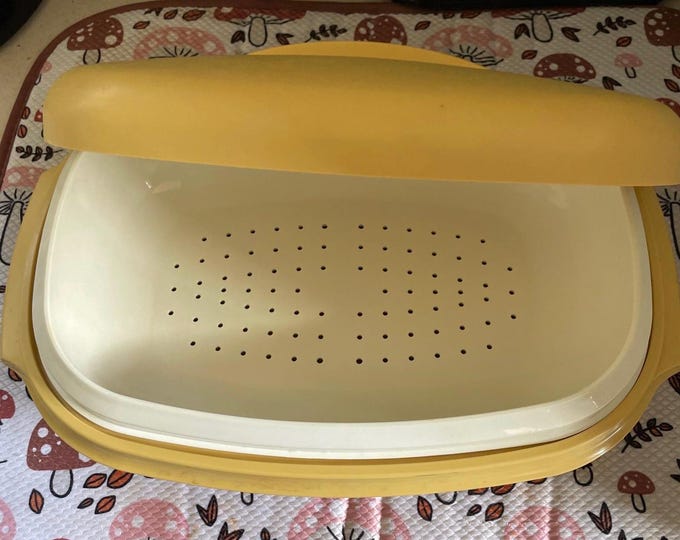 Retro Tupperware Microwave Steamer/serving Bowl With Lid, Color is Gold ...