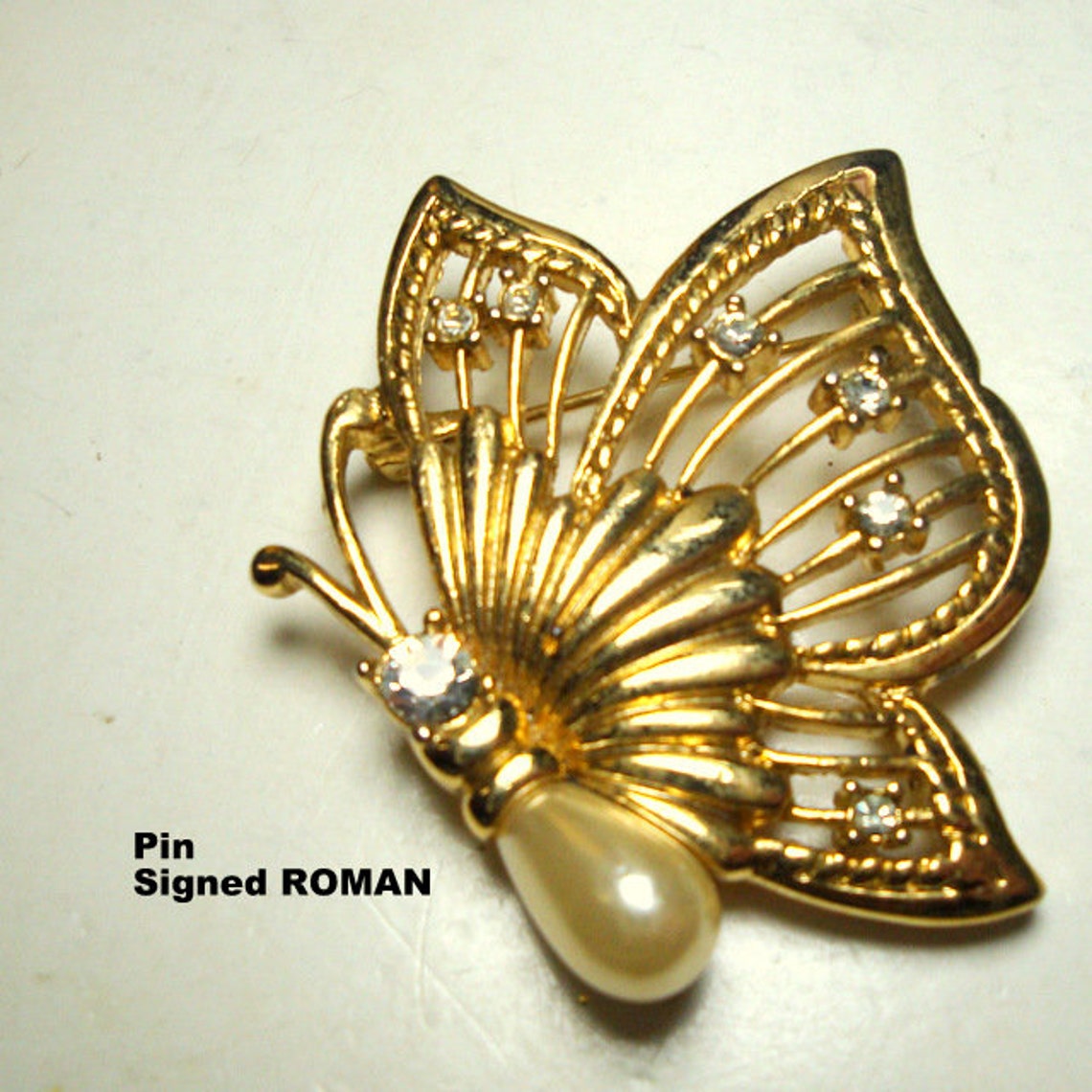 ROMAN Signed Gold Butterfly Pin With Pearl & Rhinestones - Etsy Australia