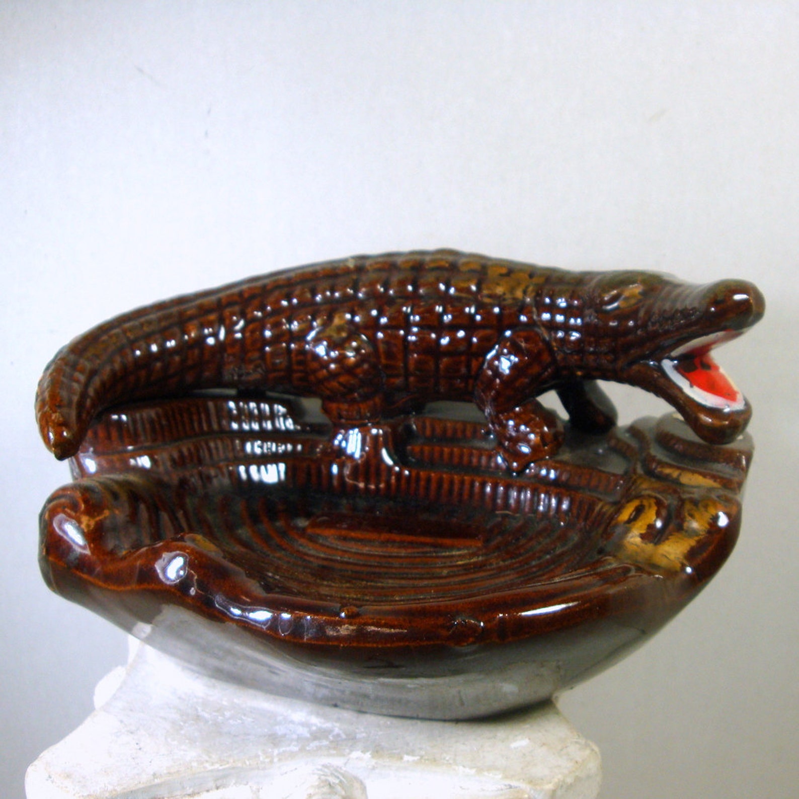 Florida Alligator Ashtray, Kitsch 1950s Souvenir, Brown Glazed Ceramic ...