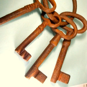 Giant HEAVY CASTLE Keys, Jailor Keys, Funky Unique Paperweight, 1900s ...