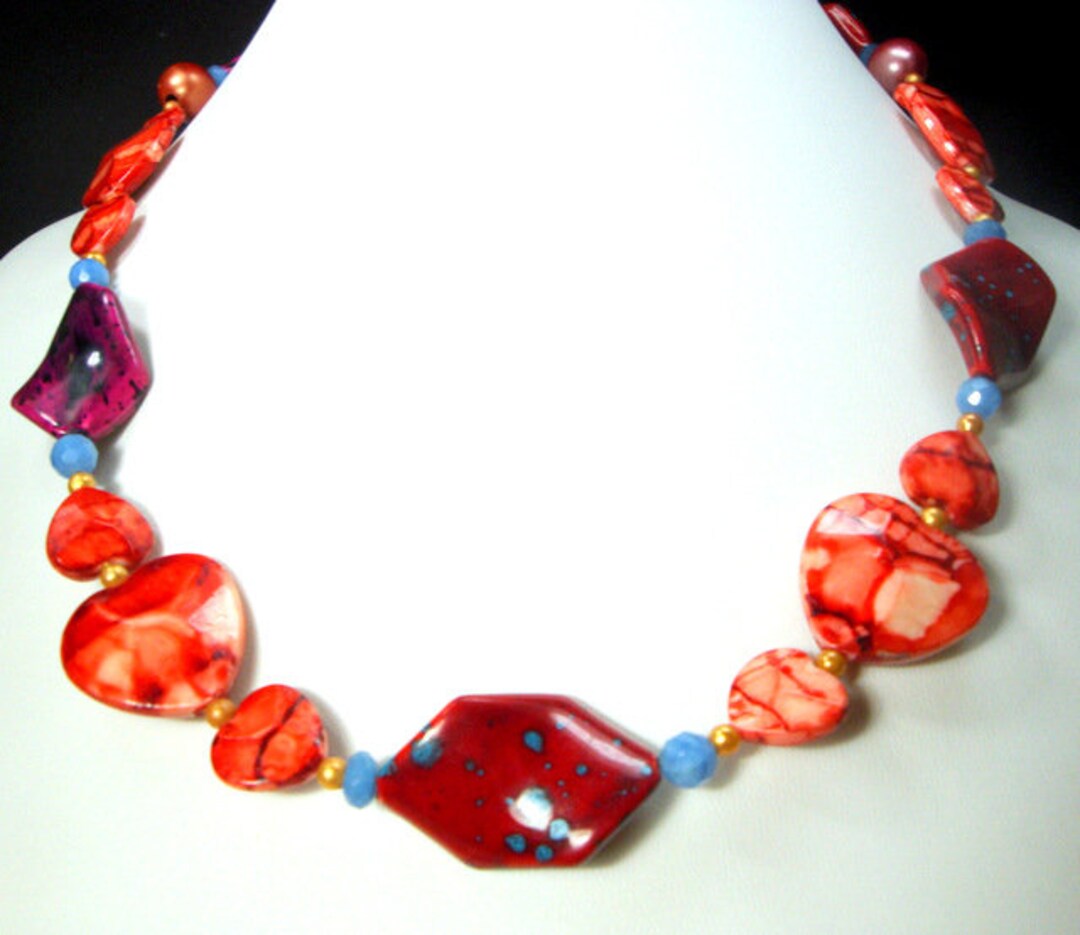 Snappy Hot Pink Red Fuschia Heart Necklace Fun Resin Beads - Etsy