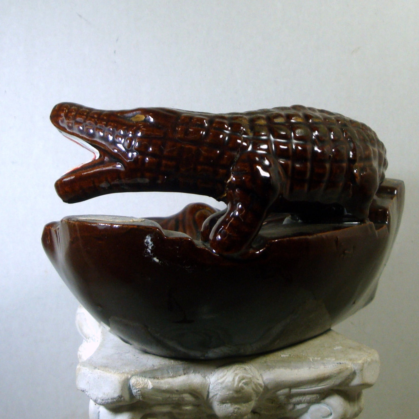 Florida Alligator Ashtray, Kitsch 1950s Souvenir, Brown Glazed Ceramic ...