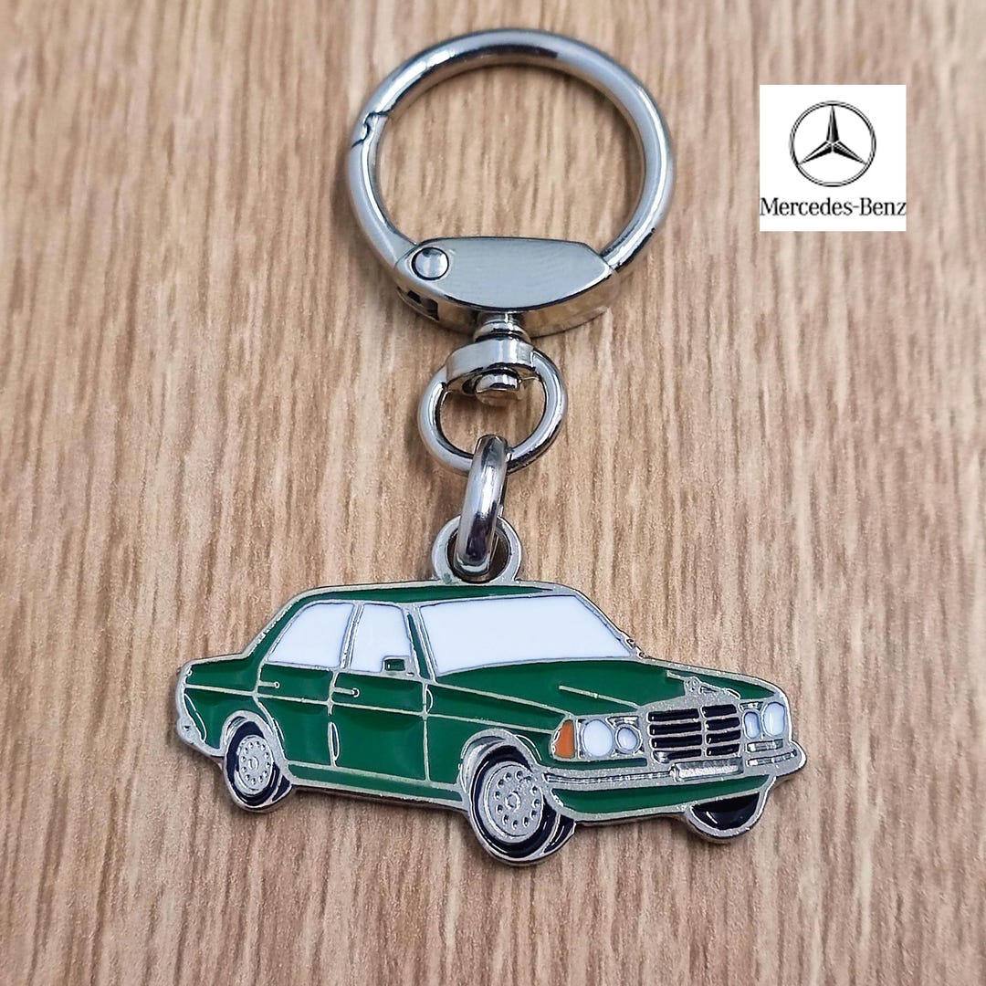 Mercedes 200 Keychain, Classic Car Pendant, Metal Enamel Keychain ...