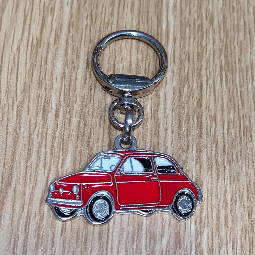Fiat 500 Red Keychain Pendant Metal Enamel Color Classic Car Collection ...