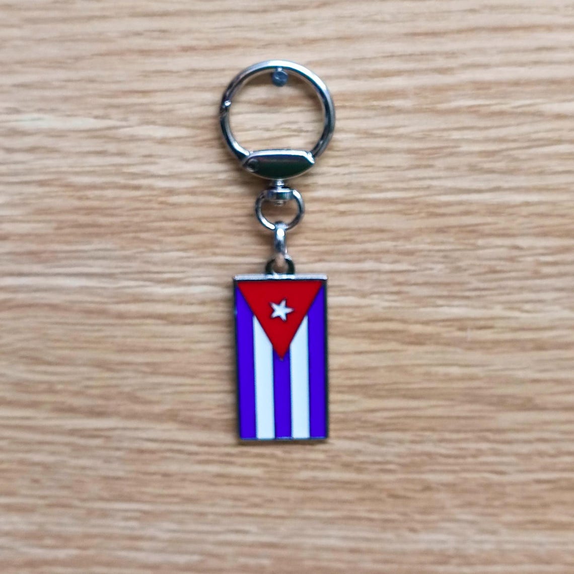 Flag Cuba Keychain Pendant Metal Enamel Color Classic Flags of ...