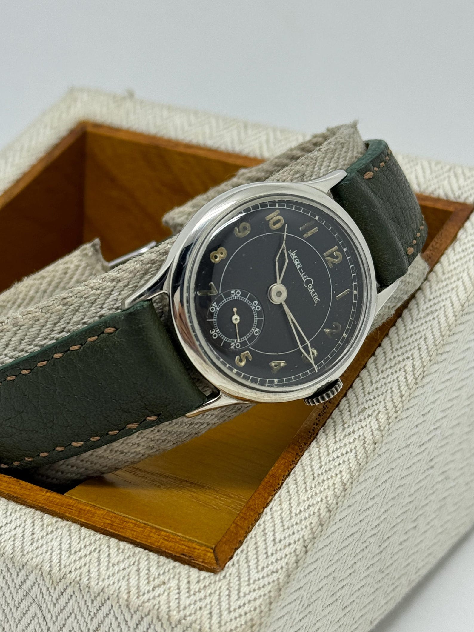 Jaeger Lecoultre Military Type Steel Hand-wound CAL. 463 1940s Men ...