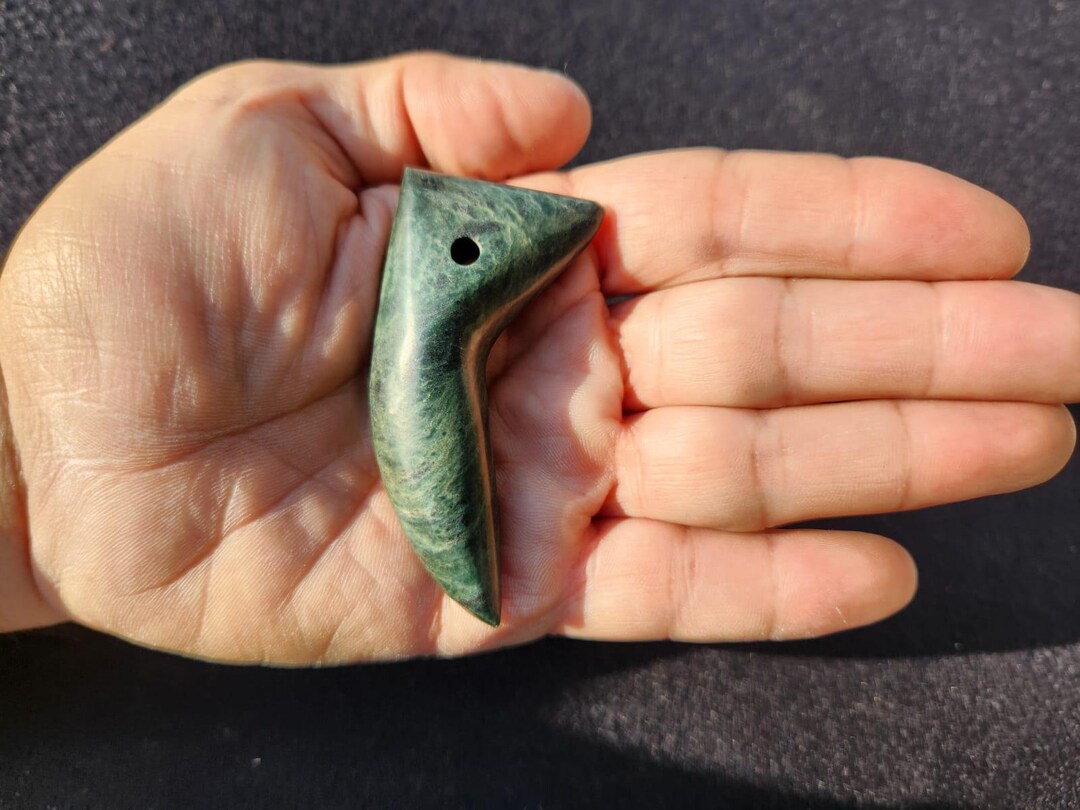 Pre Columbian Jade Jaguar Tooth Pendant - Etsy